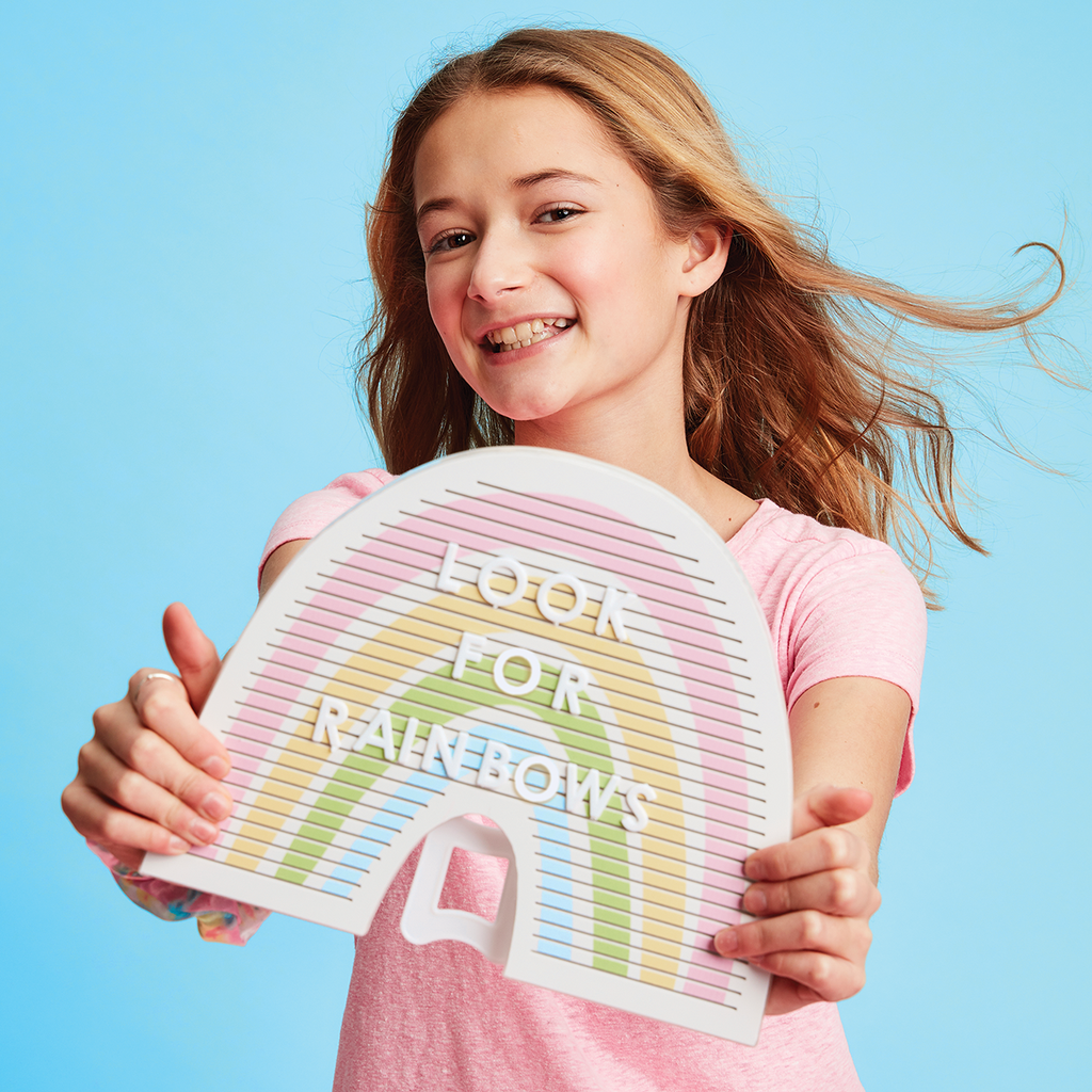 Chasing Rainbow Message Board | Iscream